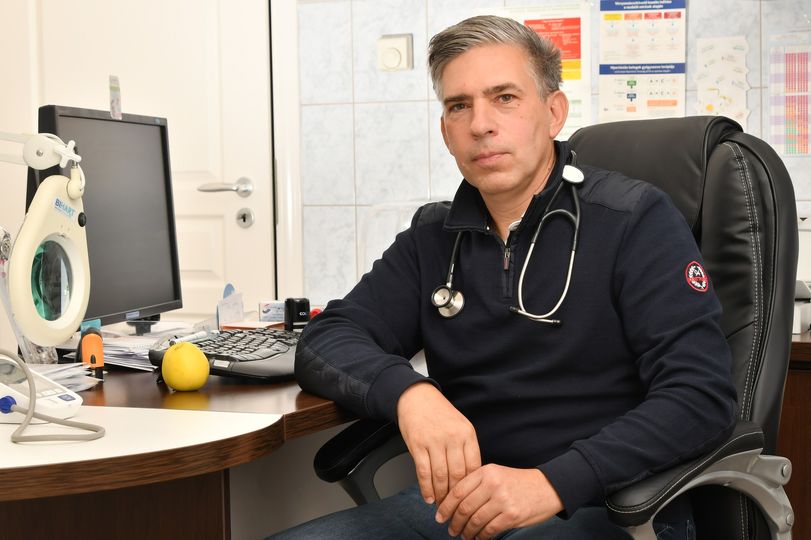 A doki Szentes „elővárosából” – Dr. Vig István háziorvos… | Szentesi Mozaik